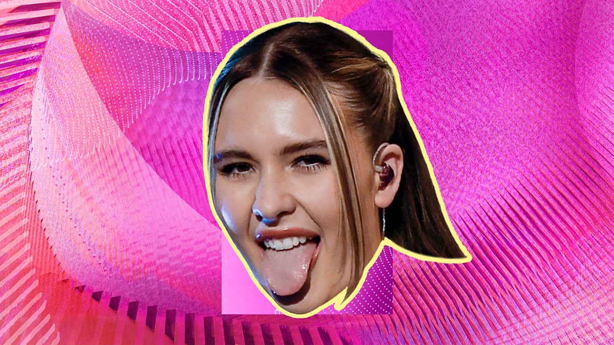 BBC Radio 1 - Vick and Jordan on Radio 1, Popstar Mimi Webb plays ...