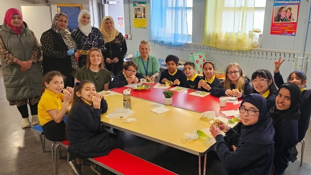 BBC Scotland - The L.A.B Scotland, Café Culture at Scotstoun Primary School