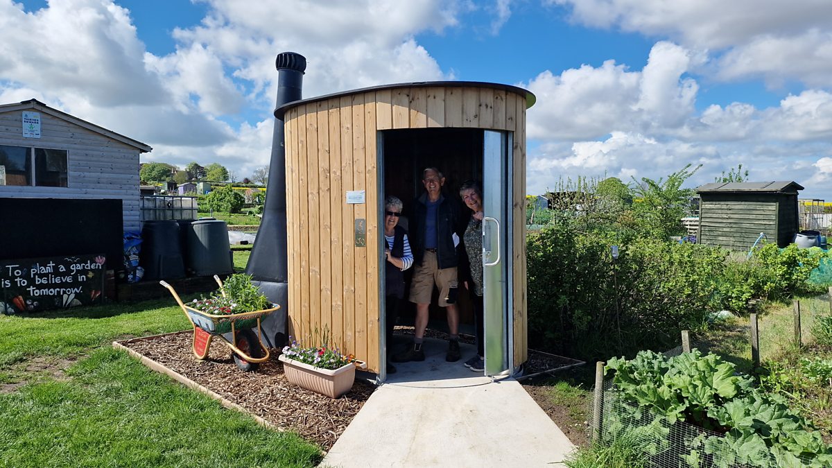 BBC Radio Humberside - Andy Comfort, No need to flush in new Barton eco loo