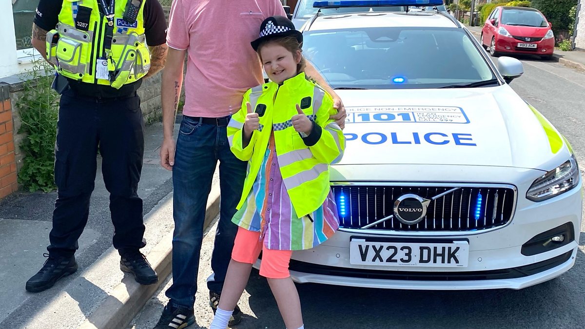 BBC Hereford & Worcester - Elliott Webb, PC Bella's big day!