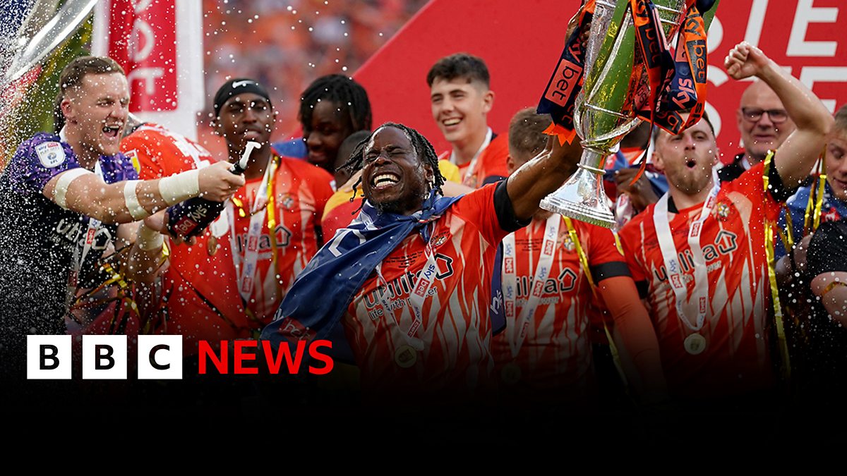 BBC News - Luton Town Premier League promotion party