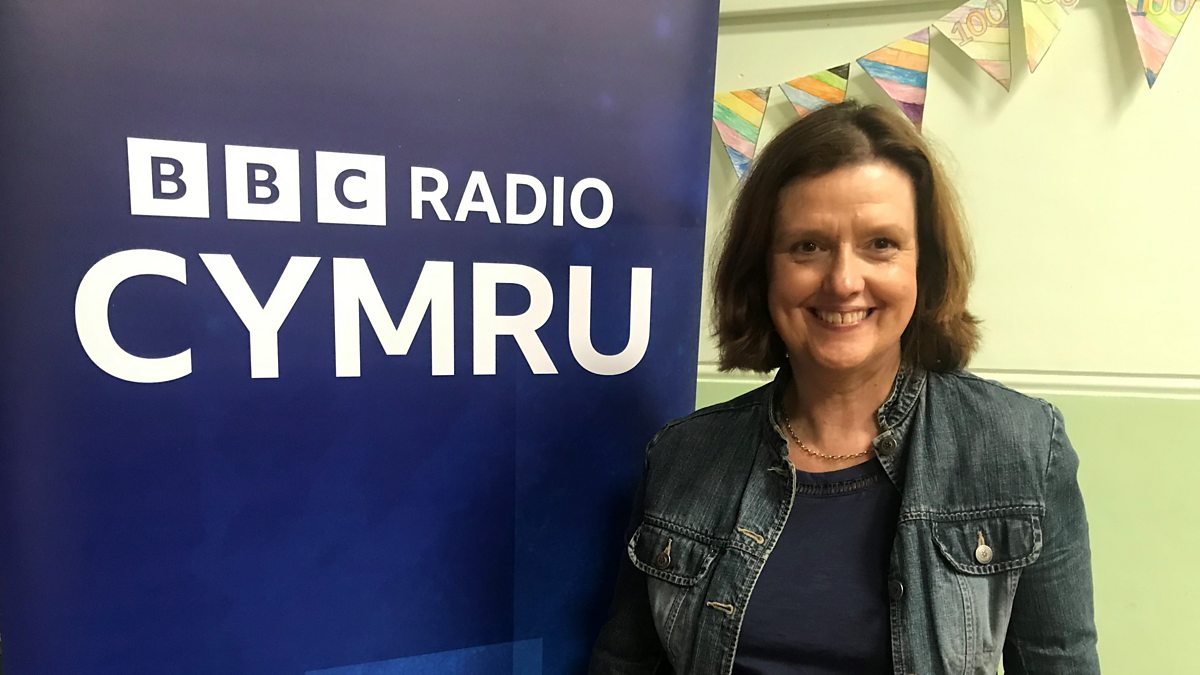 BBC Radio Cymru - Y Talwrn, Tir Mawr a Caernarfon, Y Tir Mawr a Caernarfon - Cerdd yr Wythnos