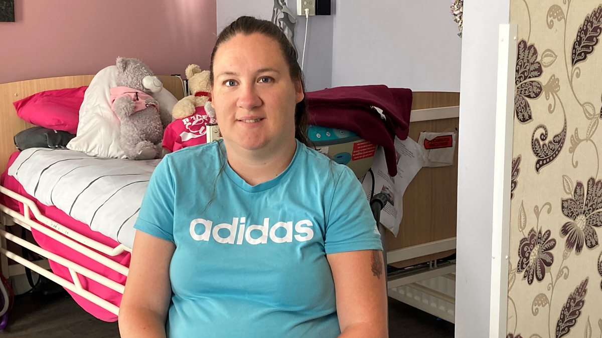 BBC Radio Tees - Amy Oakden, Tiffany Pearson tripped and woke up the ...