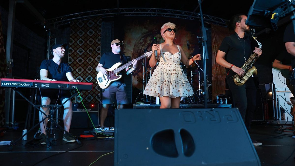 BBC Radio Solent - Alun Newman, Pat Sissons sits in (07/07/2023 ...