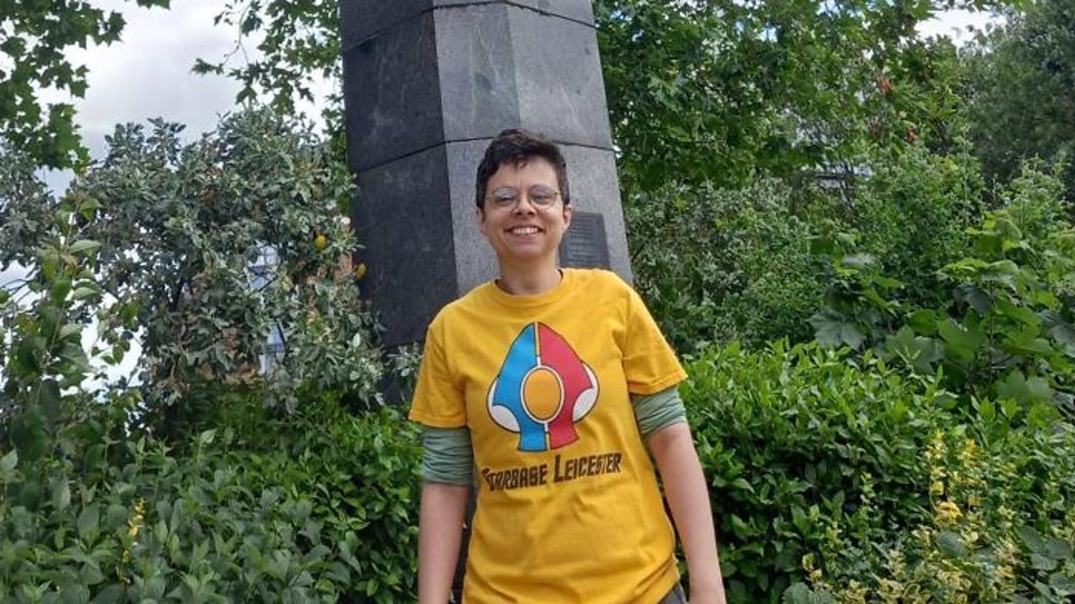 BBC Radio Leicester - Summaya Mughal, 06/07/2023, Recreating the Hobbit ...