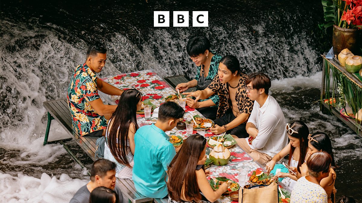 BBC World Service - The Food Chain, Immersive dining