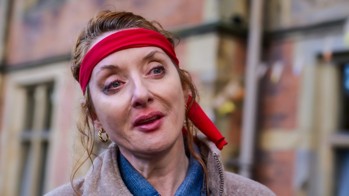 Henpocalypse! - Series 1: 6. The Big Day - BBC iPlayer