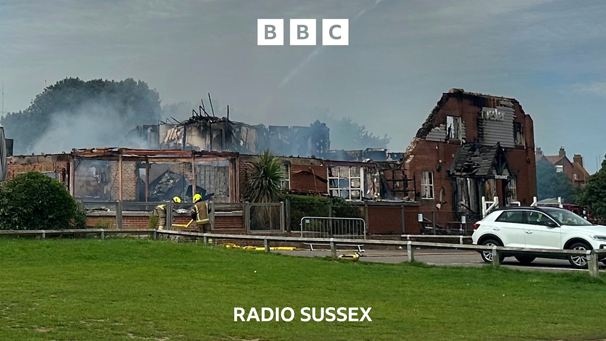 BBC Radio Sussex - BBC Radio Sussex, Littlehampton Fire: The building ...