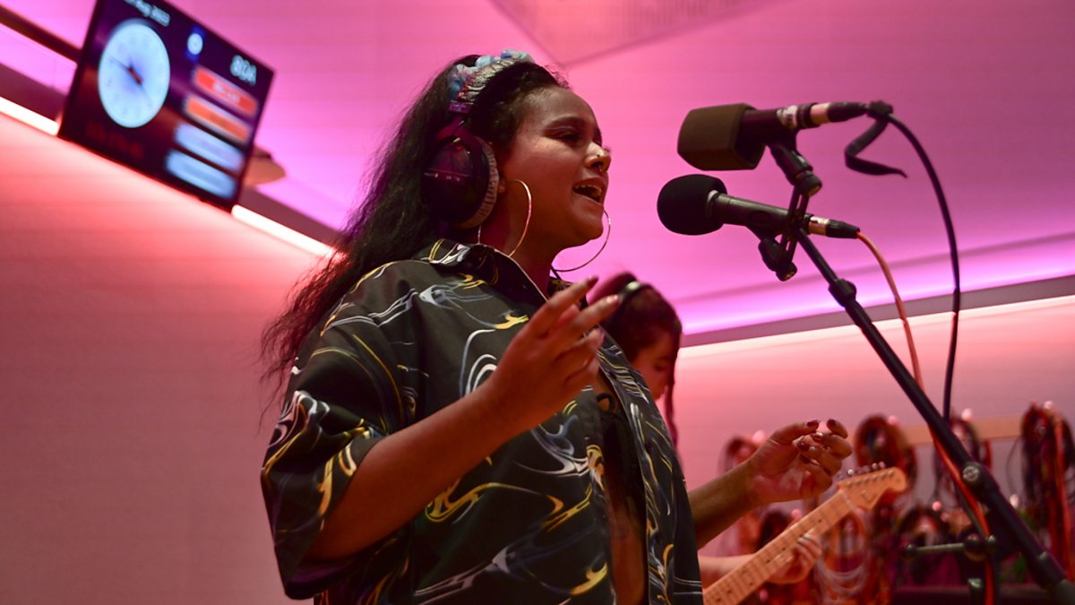 BBC Radio 4 - Loose Ends, Kevin Rowland, Lou Sanders, Poppy Jay, Sam ...