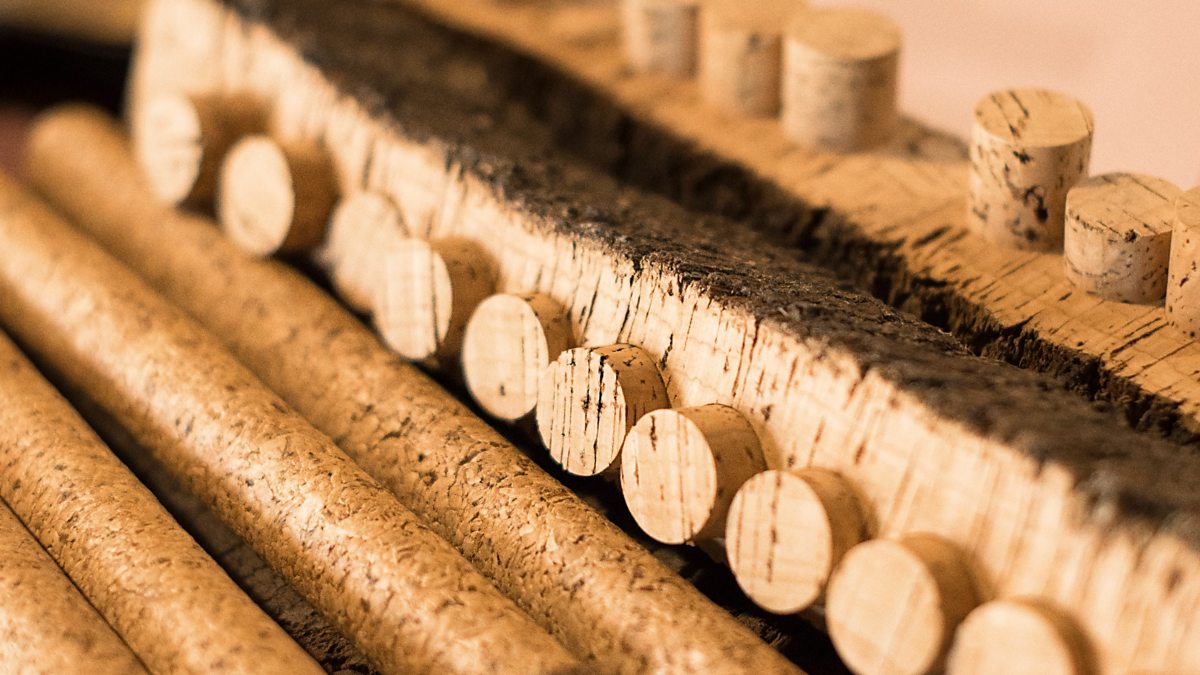 BBC World Service - Business Daily, The return of the wine cork