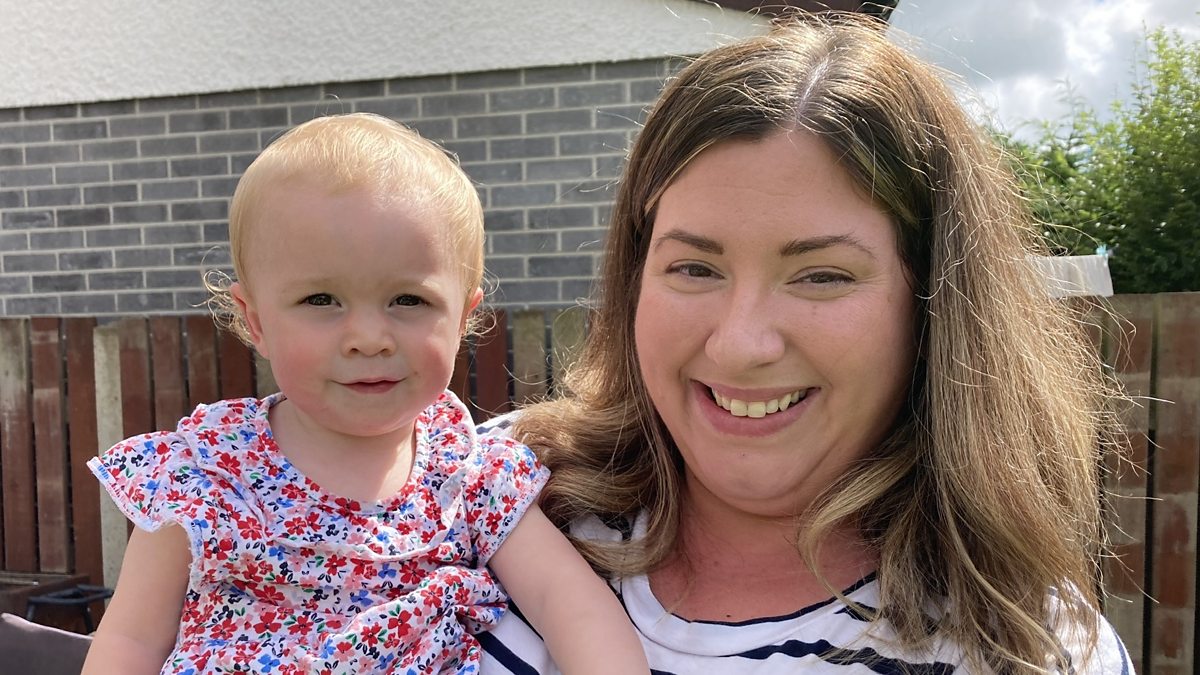 BBC Radio Cymru - Cymru Fyw, Ymwelwyr iechyd: 'Dydi'r system ddim yn ...