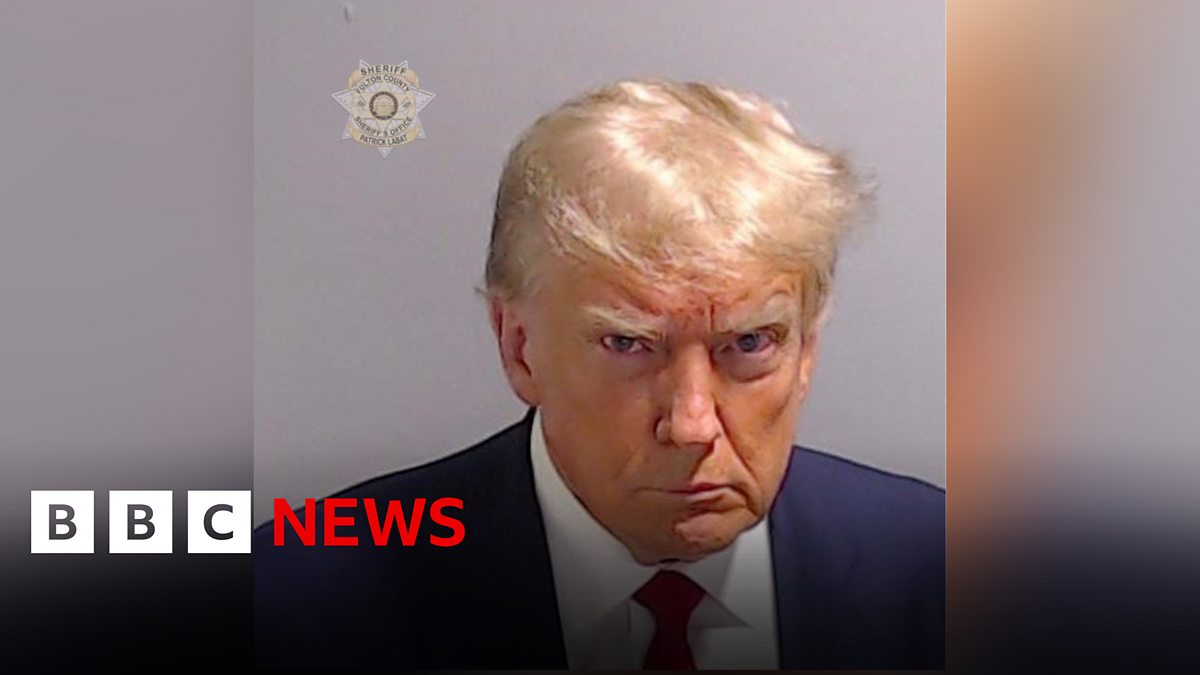 BBC News - Trump's Mugshot Released