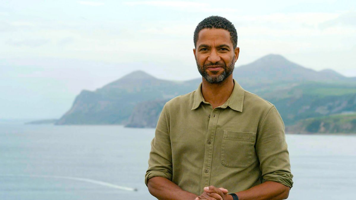 BBC One - Songs of Praise, Young Christians - Clips