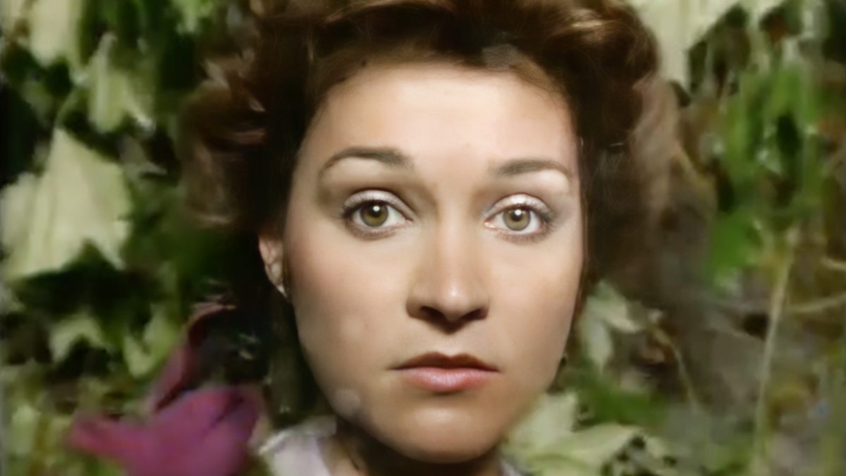 Doctor Who (1963–1996) - Season 19: Kinda: Part 1 - BBC iPlayer