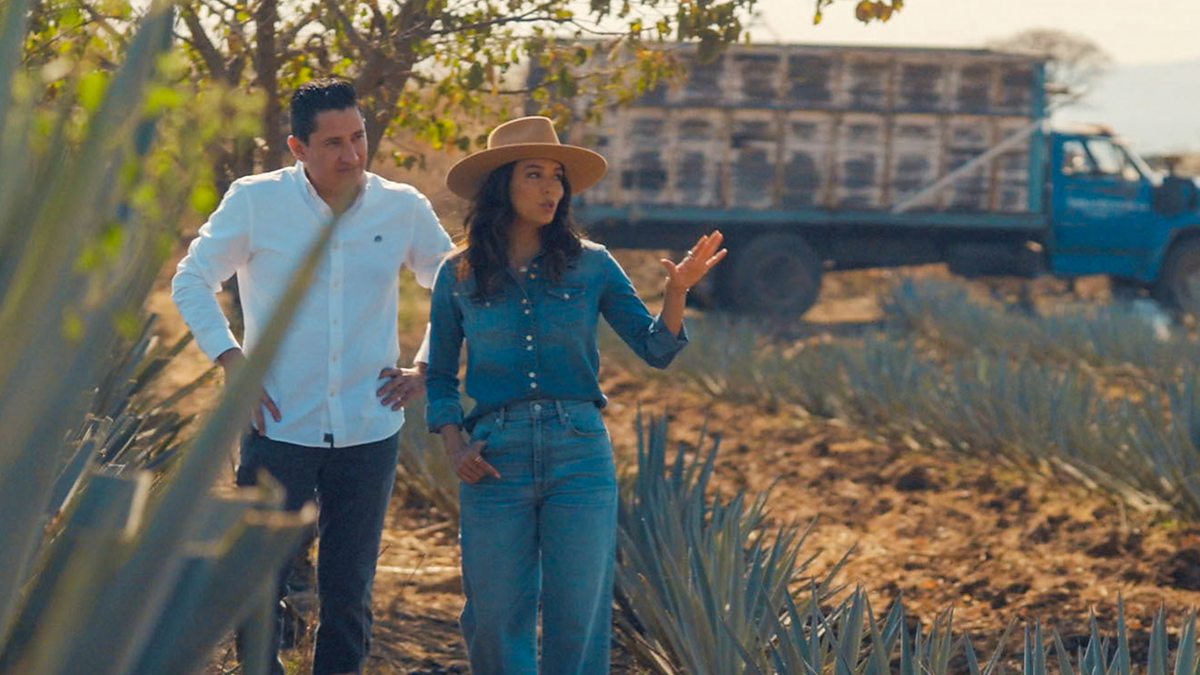 Eva Longoria: Searching for Mexico - Series 1: 1. Jalisco - Audio ...