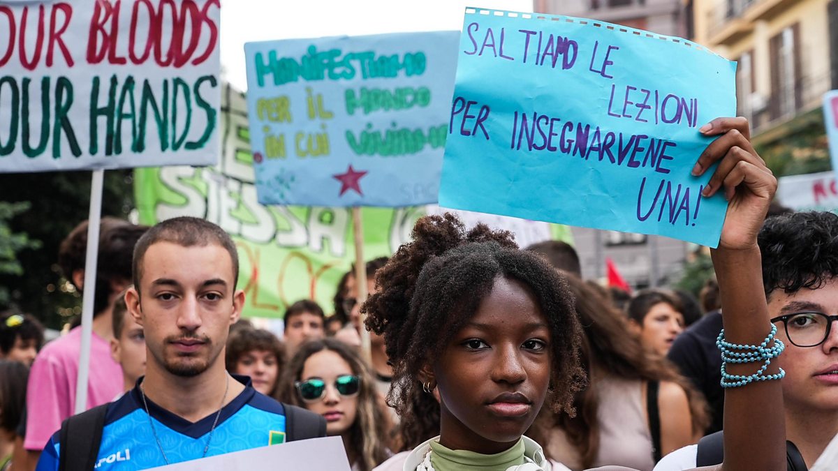 BBC World Service - Unspun World with John Simpson, Are democracies ...