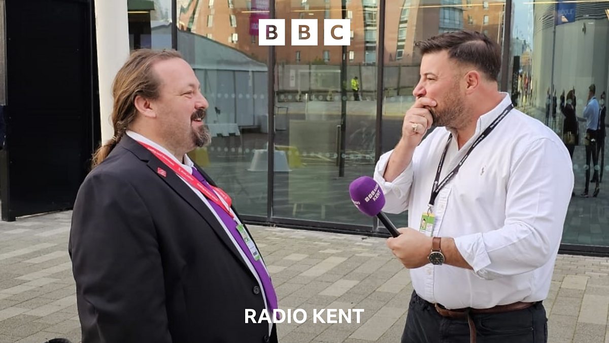 BBC Radio Kent - BBC Radio Kent, Medway 'calls off Christmas'