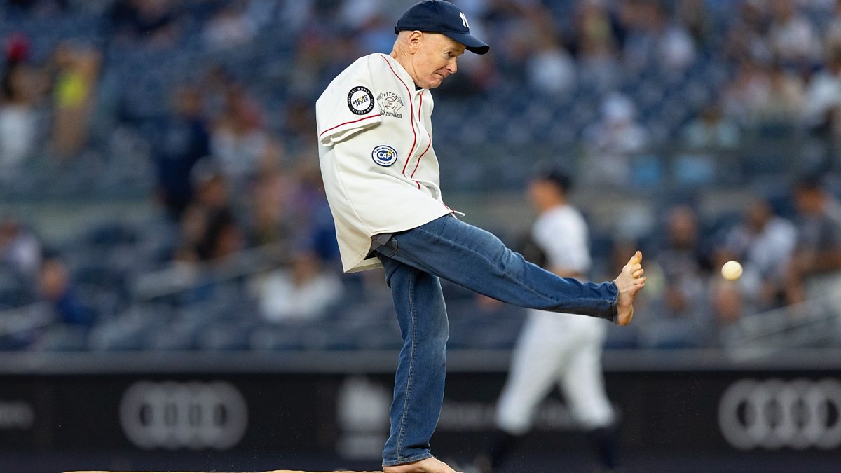 BBC World Service - Not by the Playbook, The man born with no arms and ...