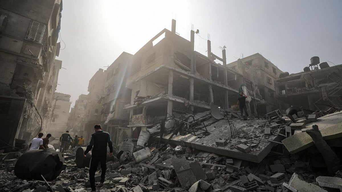 BBC Radio 4 - The World at One Highlights, The Humanitarian crisis in Gaza