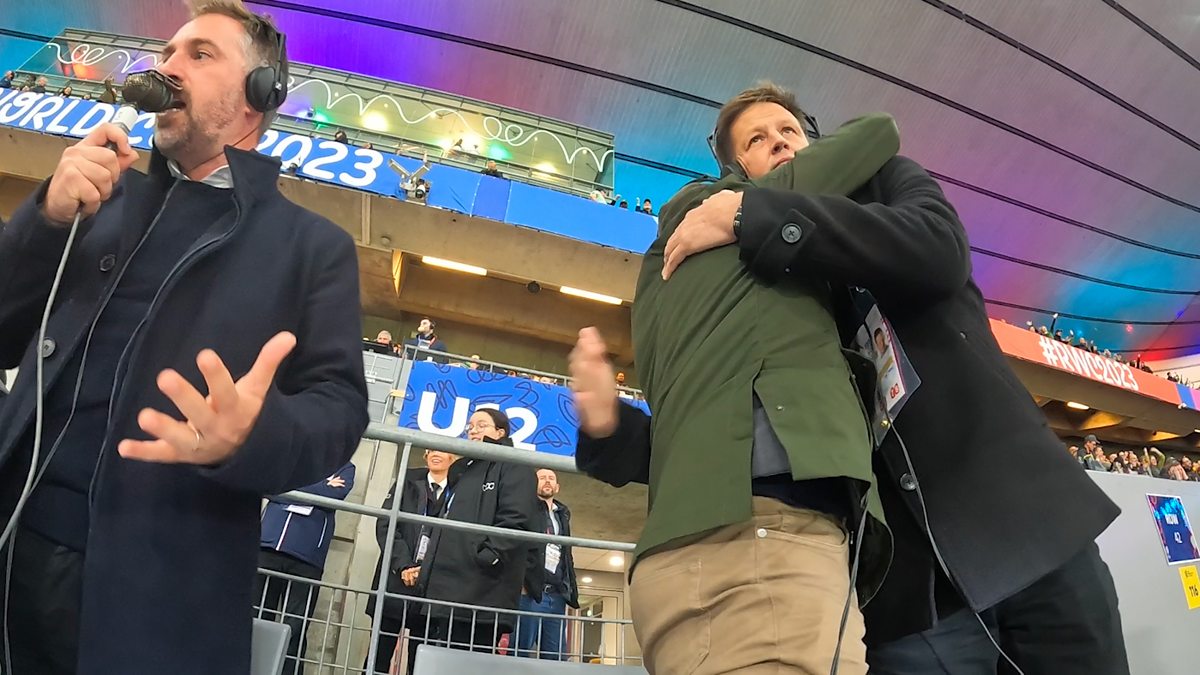 BBC Radio 5 Live - Rugby Union Weekly, Hugs in the commentary box as ...