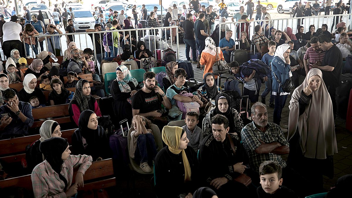 BBC Radio 4 - The World Tonight, Gaza border crossing opens to foreign ...