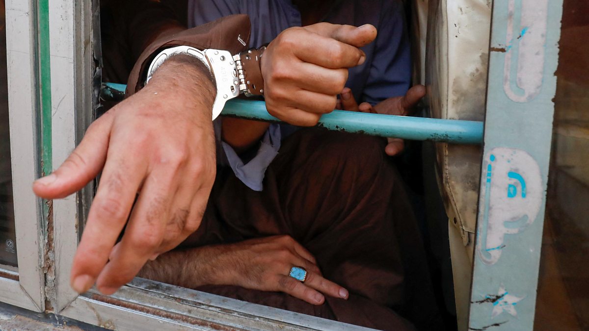 BBC World Service - Newsday, Afghan refugee in Pakistan: 'We're not ...