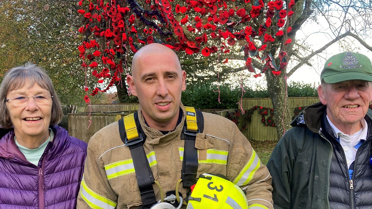 BBC Radio Wiltshire - Ben Prater, 06/11/2023, Thousands of crocheted ...