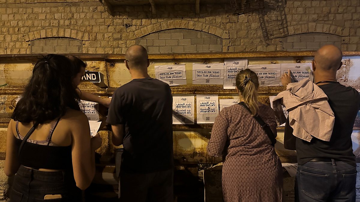 BBC Radio 4 - From Our Own Correspondent, Acapulco in the aftermath of Hurricane Otis, The Jews ...