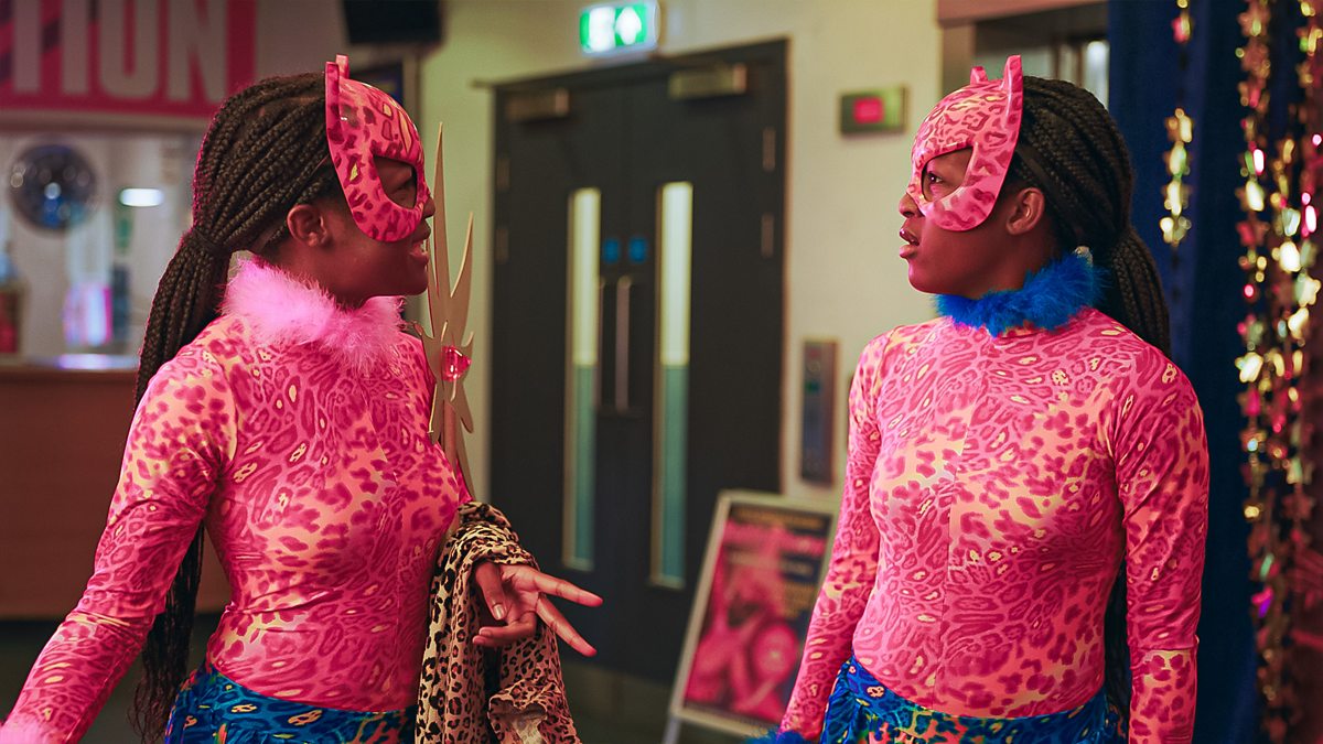 Lagging - Series 3: 2. Leahs Purrfect Day - BBC iPlayer