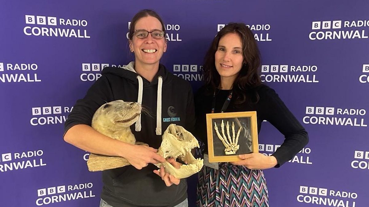 BBC Radio Cornwall - Julie Skentelbery, Emma Gill sits in (29/11/2023 ...