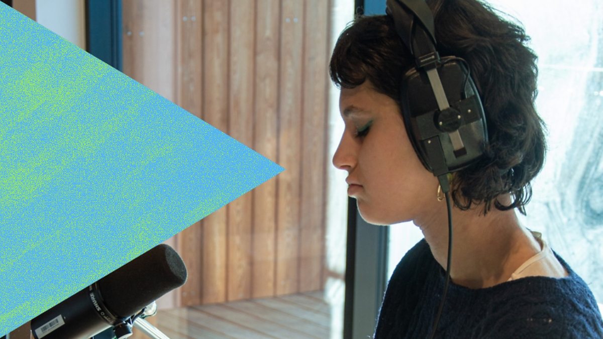 BBC Local Radio - BBC Introducing - York & Humberside, Imogen Ross and Candid Faces live in ...