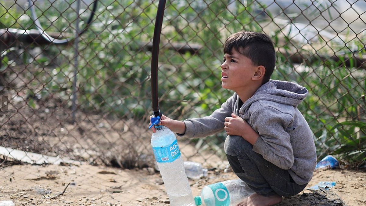 BBC Radio 4 - The World at One Highlights, Aid agencies are struggling ...