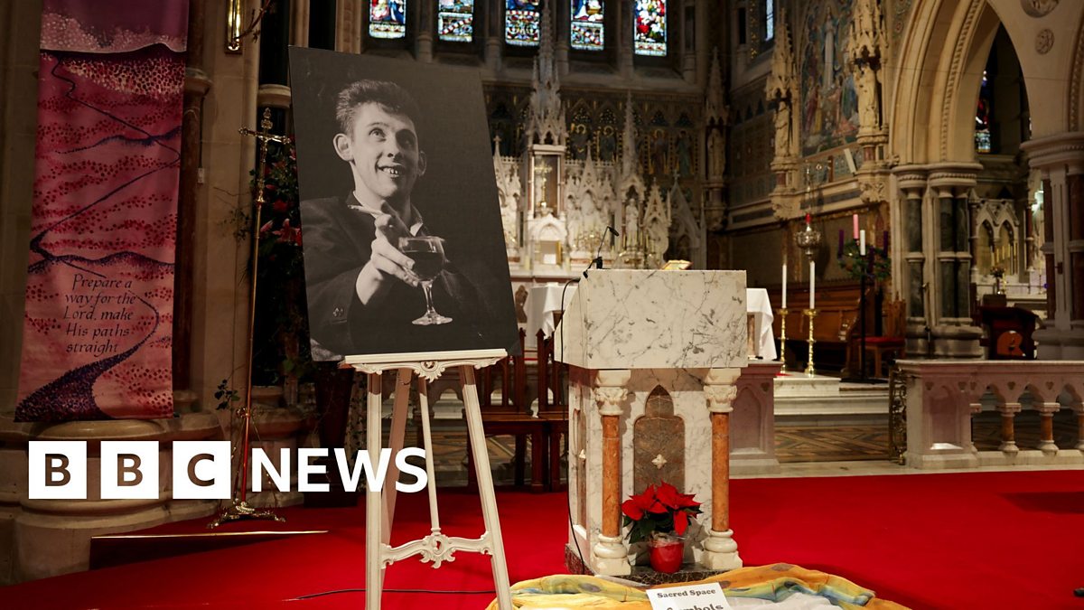 BBC News - Funeral Of The Pogues Frontman Shane MacGowan