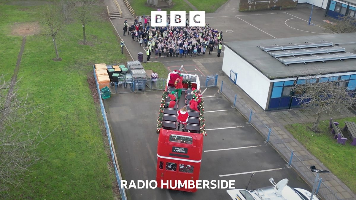 BBC Radio Humberside - BBC Radio Humberside, The Santa Bus school tour ...