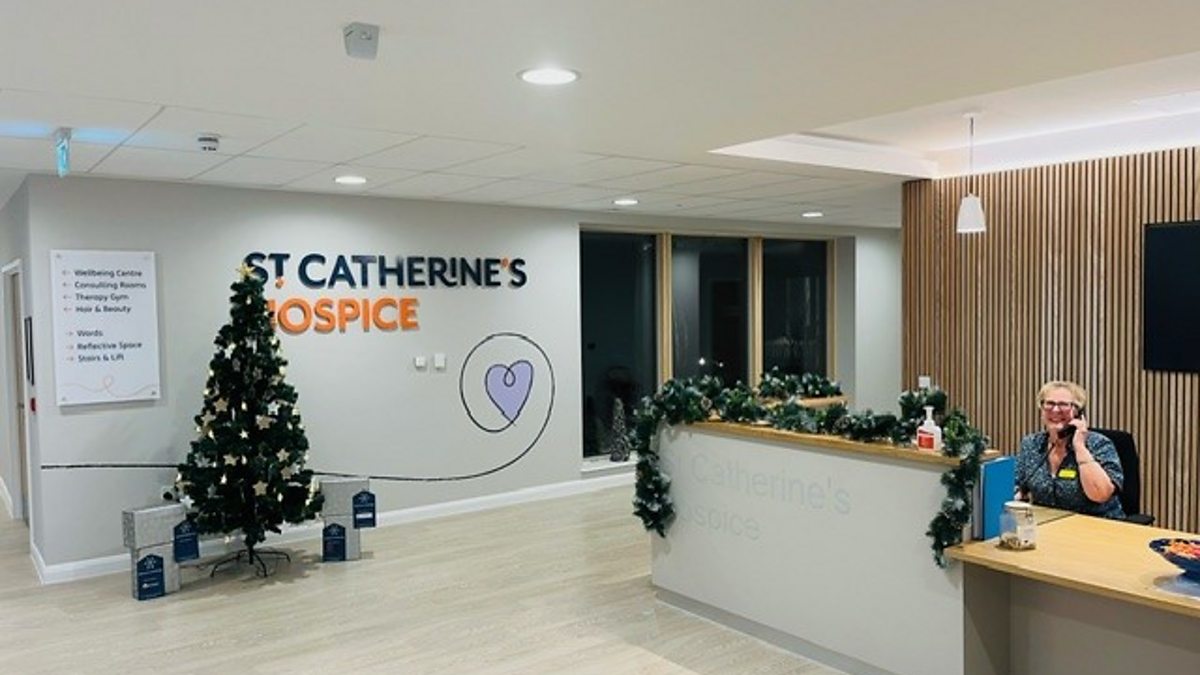 BBC Radio Surrey - Mark Carter, The doors have opened on the new St ...