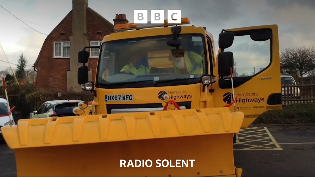 BBC Radio Solent - BBC Radio Solent, Hampshire gritters preparing for ...