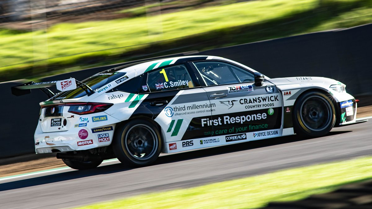 BBC Essex - BBC Essex Sport, Chris Smiley: Driver of Restart Racing ...