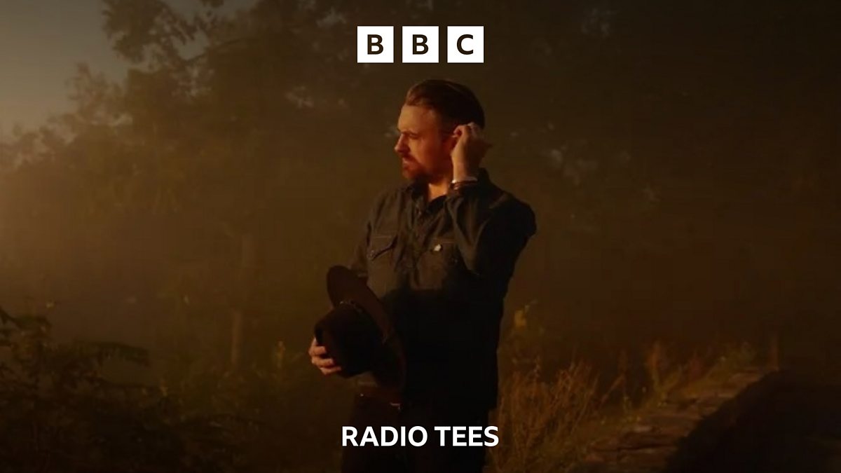 BBC Radio Tees - BBC Radio Tees, Teesside artist receives praise from ...