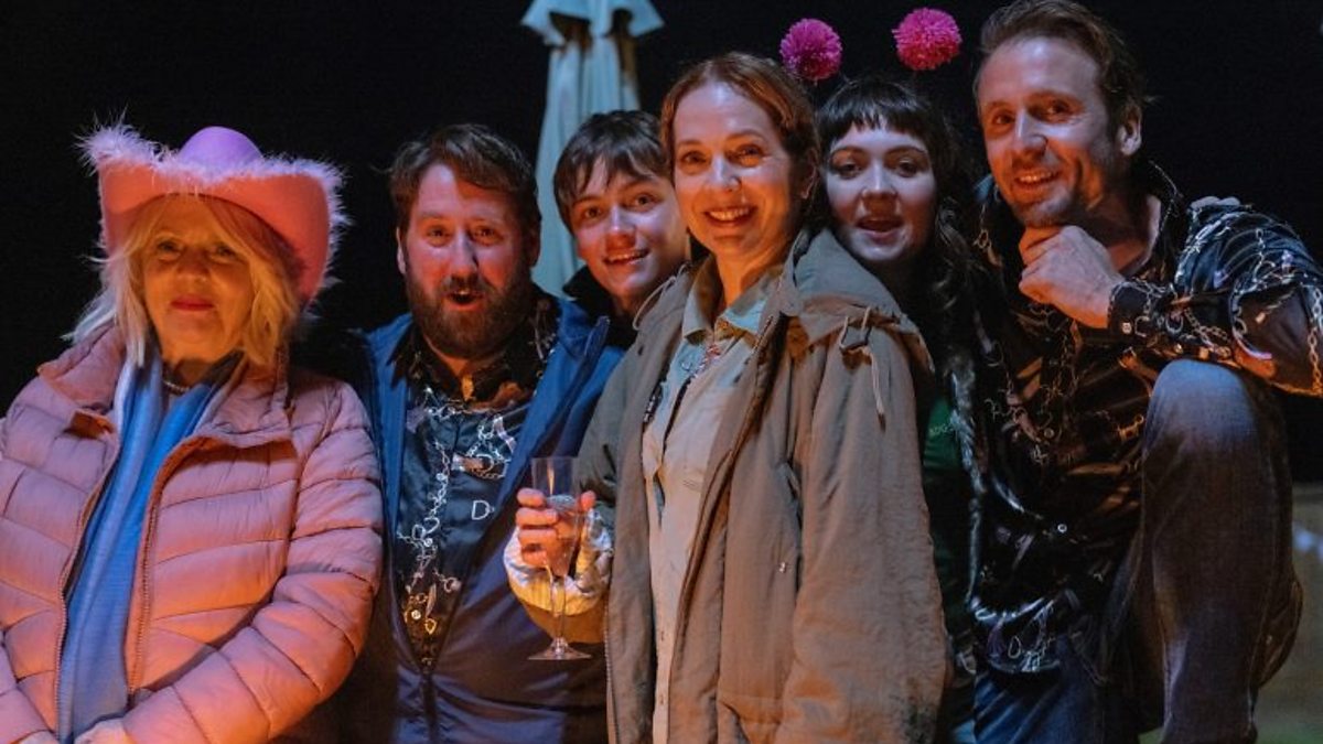 BBC One - Here We Go, Series 2, Robin's Best Man, Ep 4 - Robin's Best Man