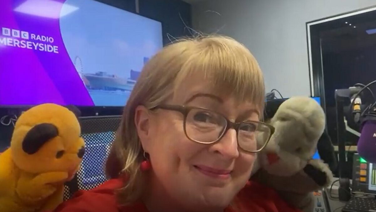 BBC Radio Merseyside - Helen Jones, 30/01/2024, The legendary Sooty is ...