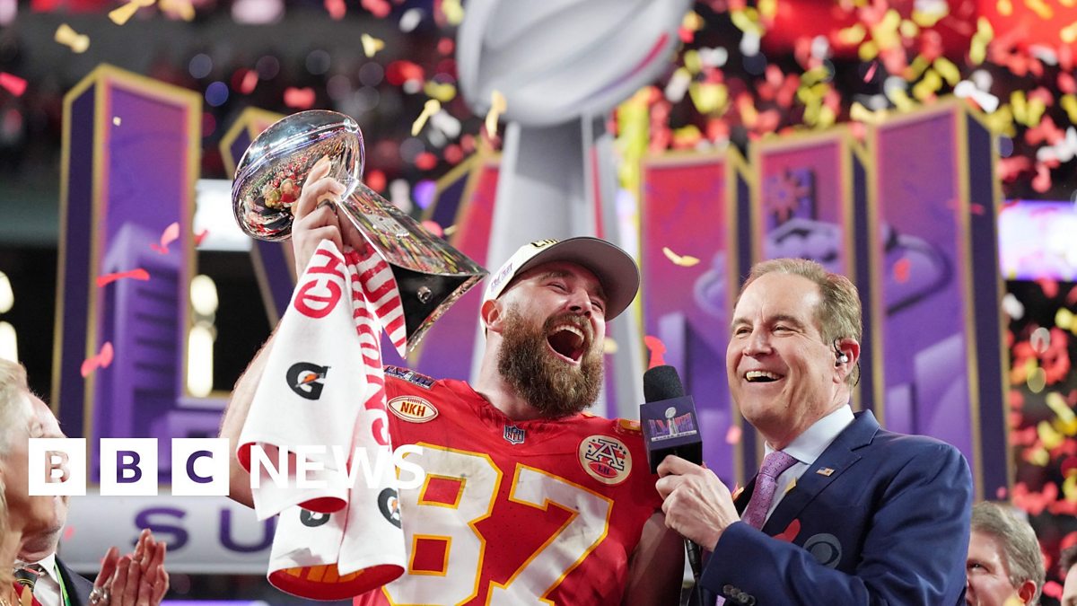 BBC News - Kansas City Chiefs Victory Parade