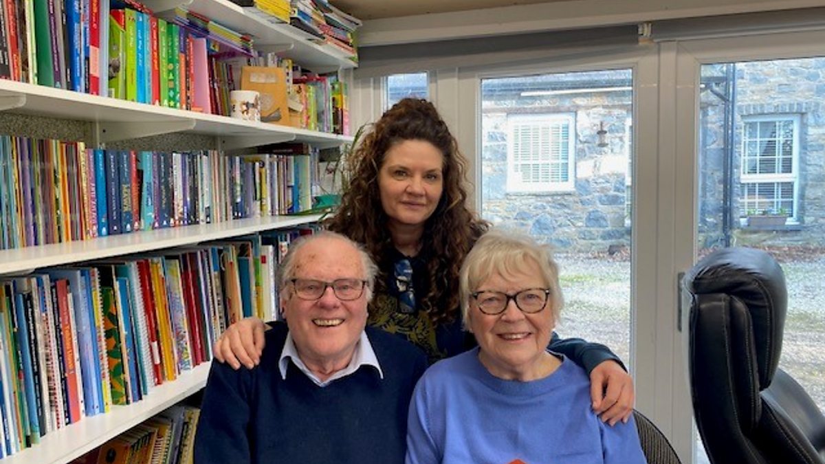 BBC Radio Cymru - Ffion Dafis, Gwobr Cwlwm Cyhoeddwyr Cymru 2024 - Glyn ...