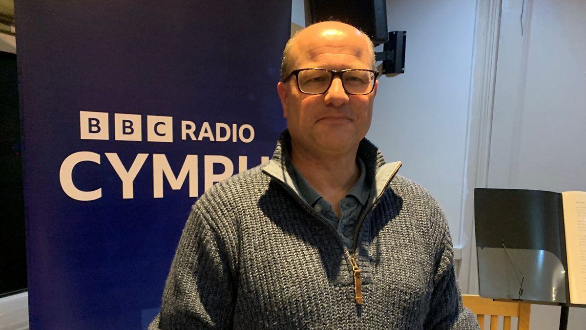 BBC Radio Cymru - Y Talwrn, Y Cŵps v Twtil, Y Cŵps a Twtil - Cerdd yr Wythnos