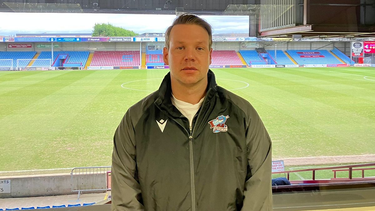 BBC Radio Humberside - Sports Talk, Jimmy Dean: "Football is simpler ...