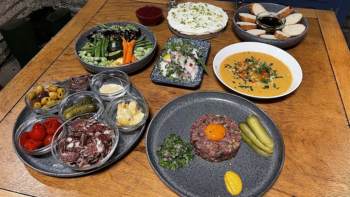 BBC ALBA - Seòid a' Chidsin - The Kitchen Coves - Prògram 6 (Sreath 8)