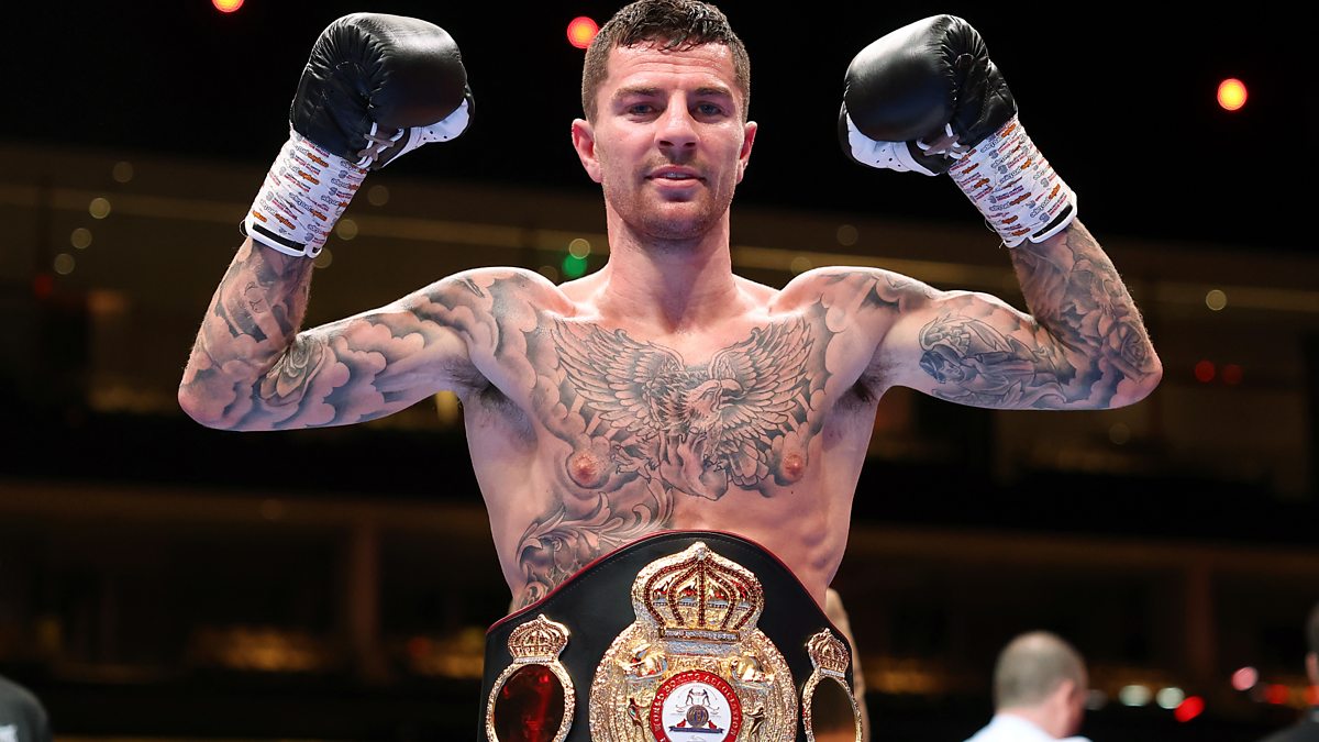 BBC Radio Solent - Solent Sport, Portsmouth boxer Mark Chamberlain wins ...