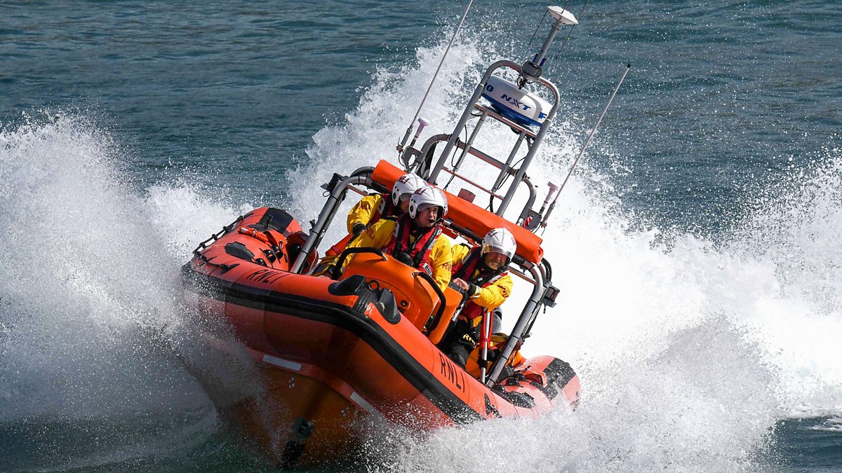 Saving Lives at Sea - Series 9: 4. Boat Sinking Fast - BBC iPlayer