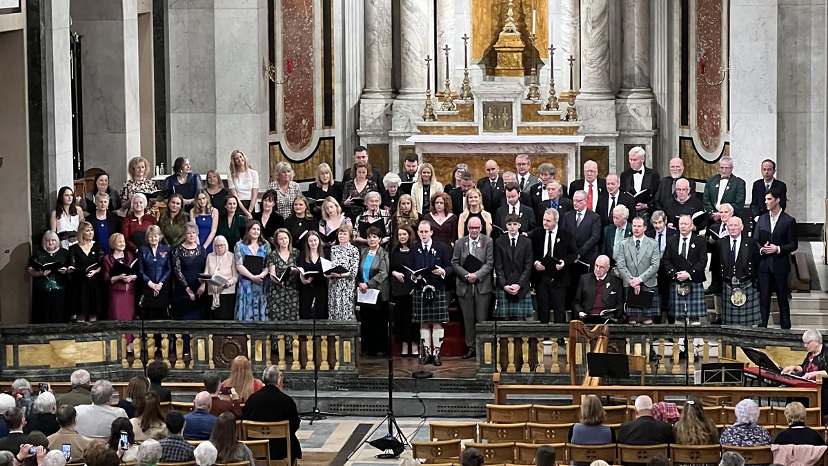 BBC Radio nan Gàidheal - Hòro-gheallaidh Ruairidh Gray