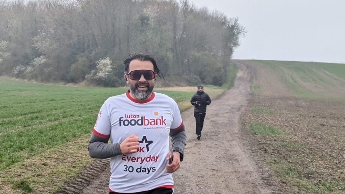 BBC Three Counties Radio - Andy Collins, What's the longest job you've ...