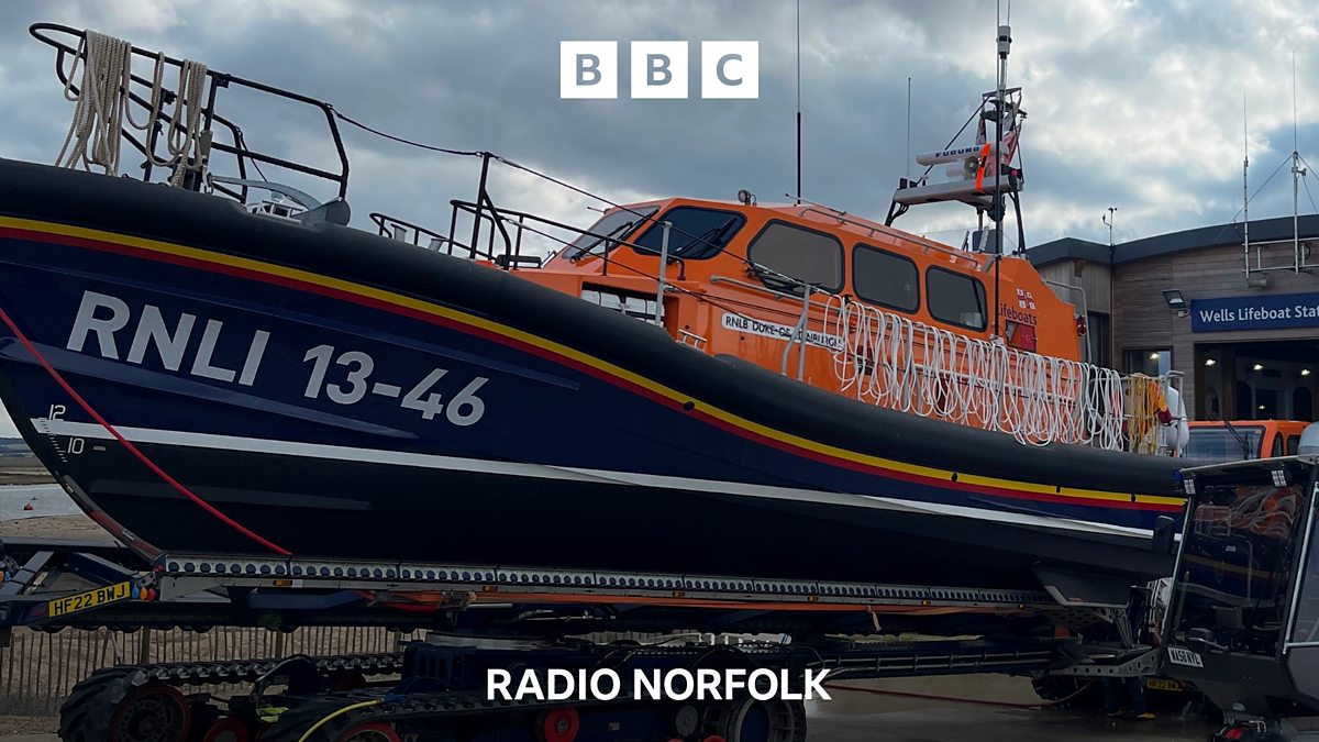 BBC Radio Norfolk - BBC Radio Norfolk, Wells RNLI warns about tidal dangers
